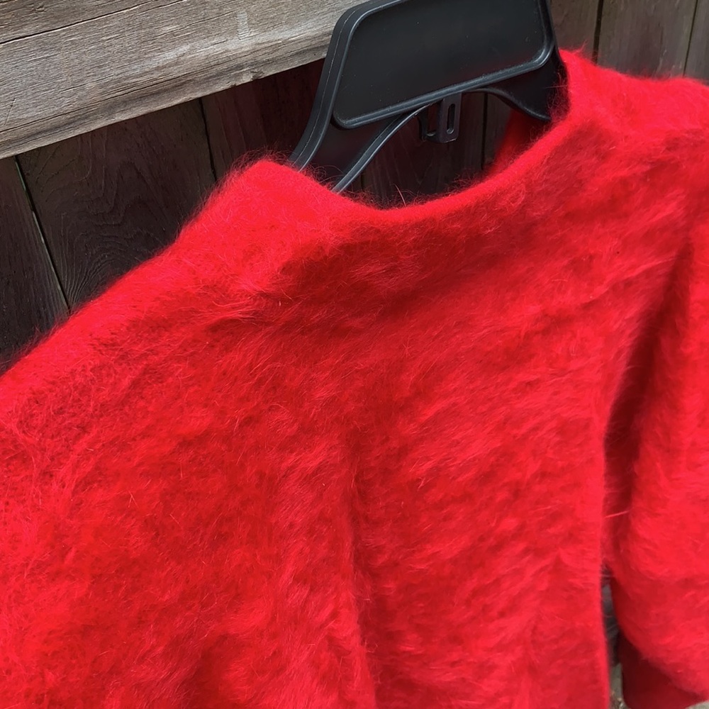 Venesha Small Red Angora Sweater!! - Gem